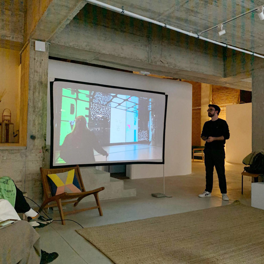 A spontaneous Creative Coding meetup in Barcelona • tim rodenbröker ...